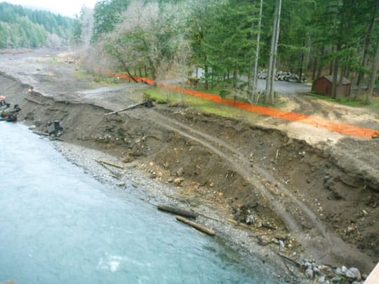 Condit Dam Watch: New Take-out(s) and Removing the Mud - Wet Planet ...